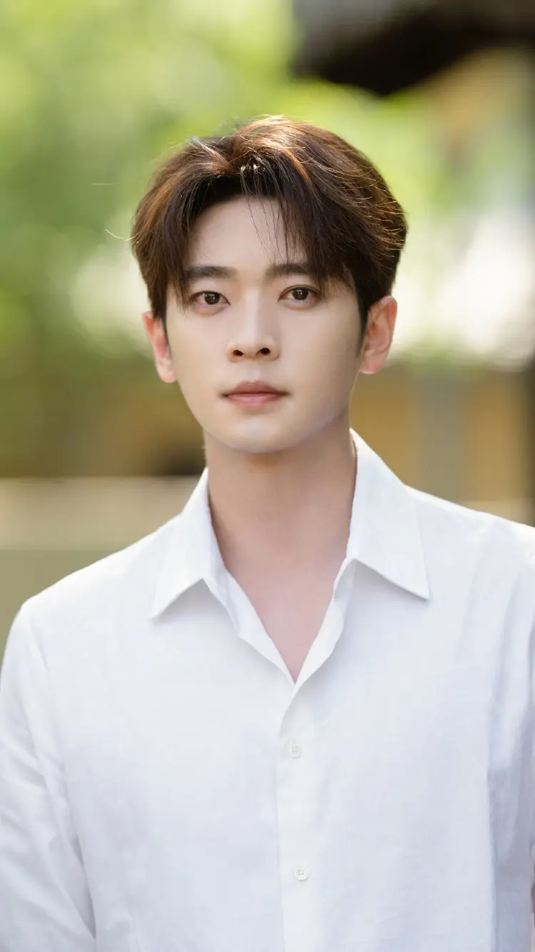 Cheng Lei - Profile, Career, Film & Fun facts